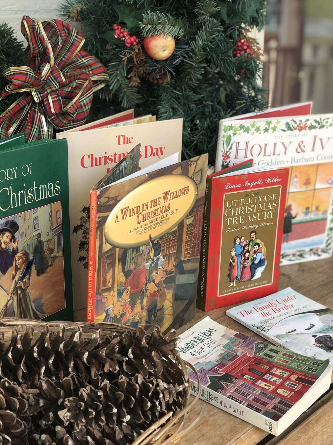 9 Favorite Homeschool Christmas Chapter Books and Short Stories - Our ...